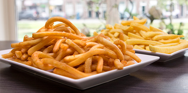 Cafetaria Willy Gouda — Friet, Snacks & Gyros met een Griekse Touch